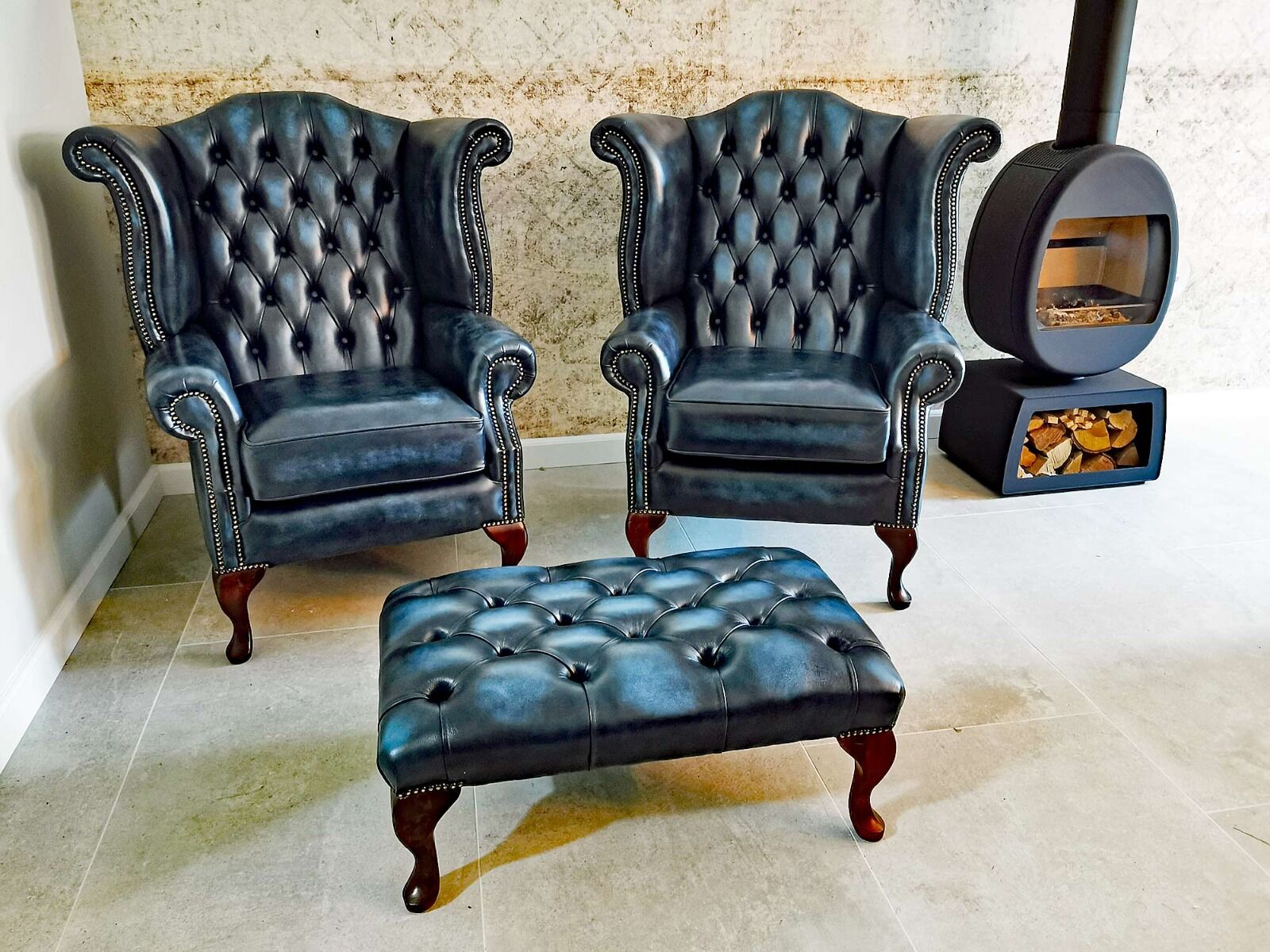 2 x Chesterfield Scrool Wing Chairs footstool antique blue English Decorations