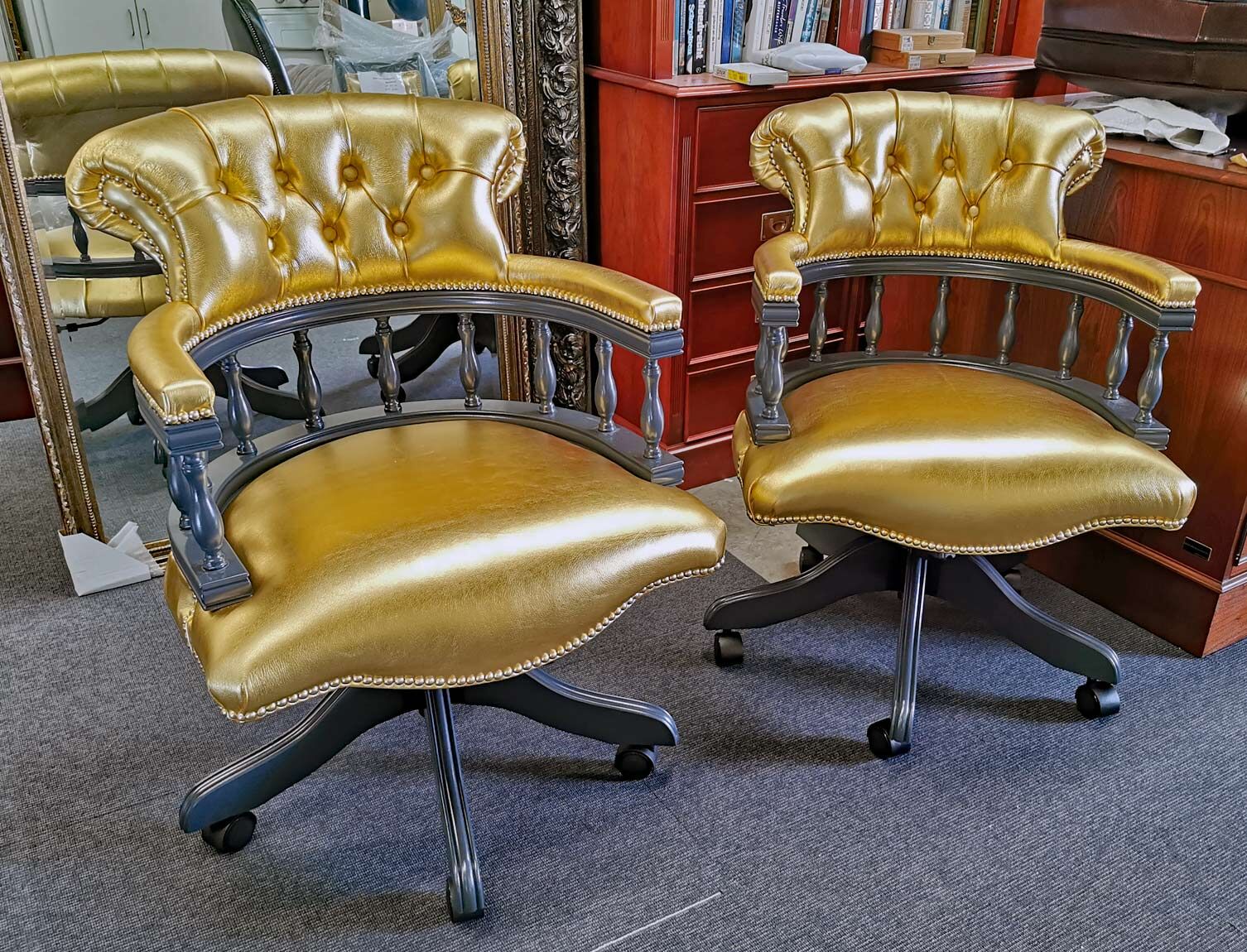Midas Gold leather Captains swivel chair